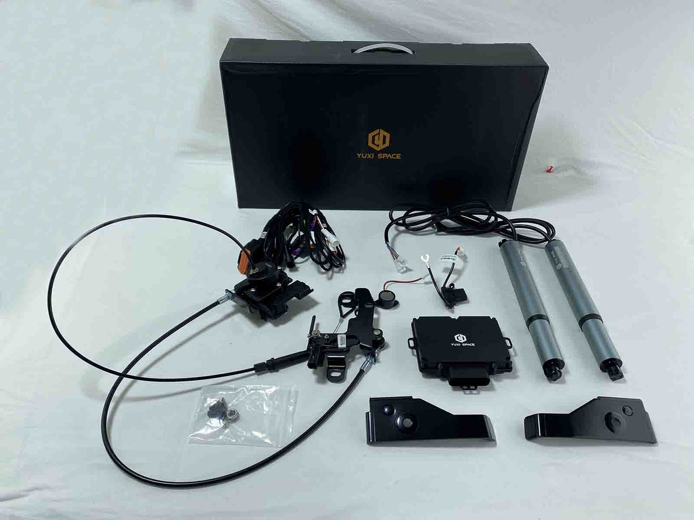 Model Y:Power Frunk, Electric Frunk