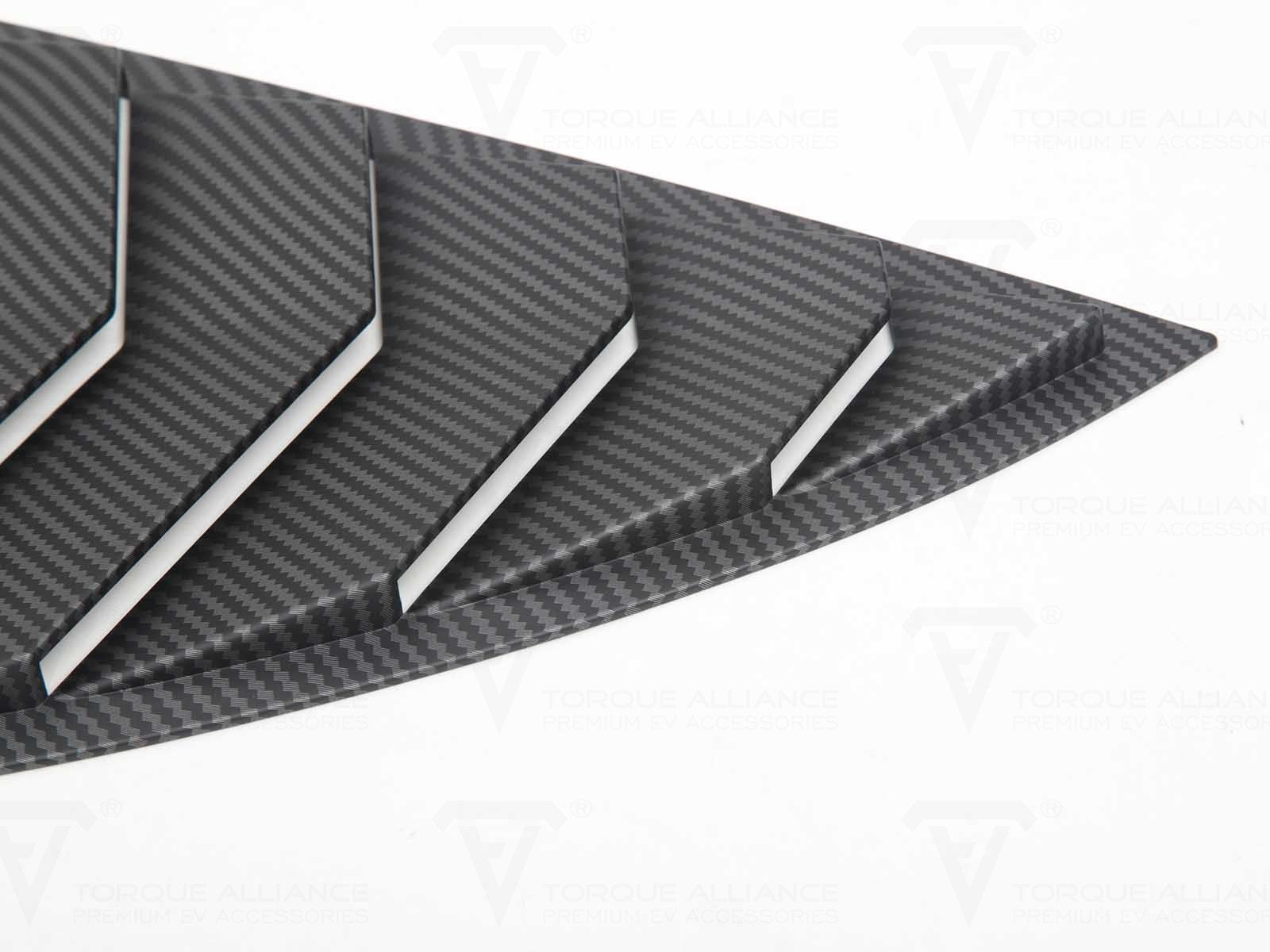 Tesla Model Y: C-pillar Window Cover Trim Set (ABS, 2 pcs) - Torque ...